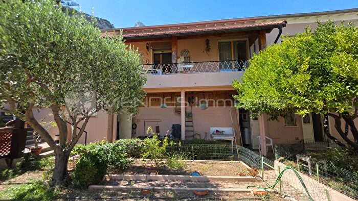 Cap-d'Ail - Maison 5 pièces à vendre