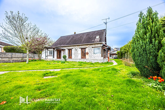 Maison à vendre - Saint-Marcel - 6 pièces - 4 chambres