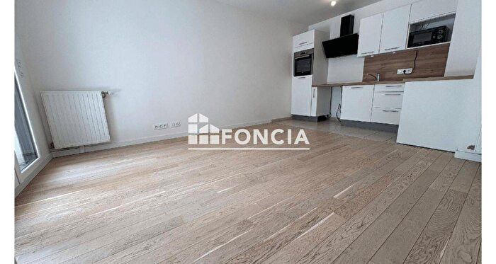 Appartement 2 pièces à Bord de Seine-Les Martinets, Rueil-Malmaison, à louer