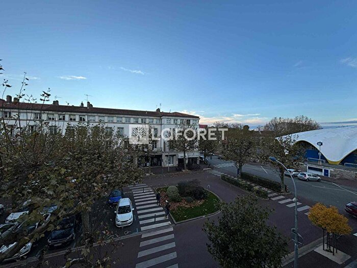 Appartement à louer - Centre Ville, Royan - 2 pièces - 1 chambre