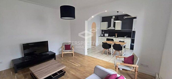 Appartement à louer - Saint-Étienne - 2 pièces - 1 chambre