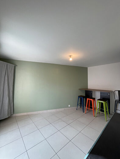 Appartement à louer - Aix-en-Provence, Pont de lArc - 1 pièce