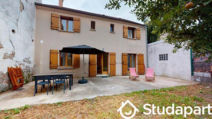 Appartement à louer - Grands Champs, Romainville - 1 pièce - 2 chambres