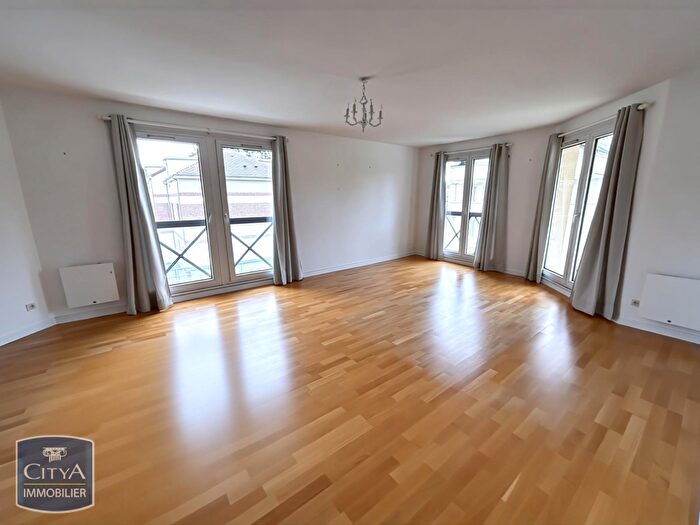 Appartement à vendre - Rambouillet, Bel-Air, Racinay, Pierrefite - 3 pièces - 2 chambres