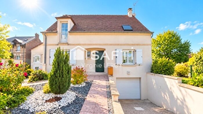Lacroix-Saint-Ouen - Maison 6 pièces à vendre