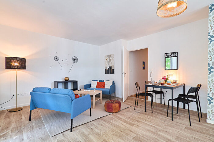 Reims, La Neuvillette, Trois Fontaines : Appartement 4 pièces à vendre