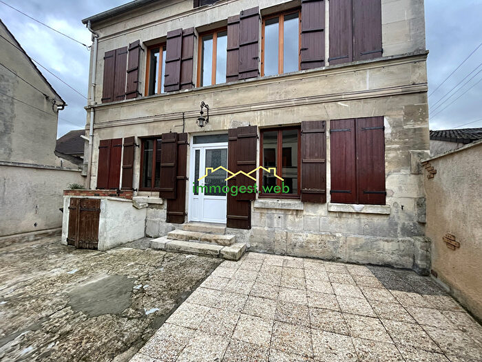 Maison à vendre - Neuilly-en-Thelle - 6 pièces - 4 chambres