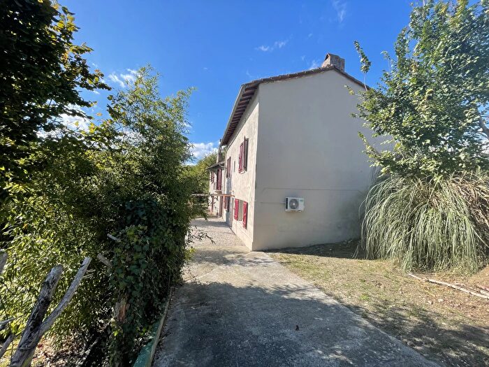 Maison à vendre - Auterive - 4 pièces - 3 chambres