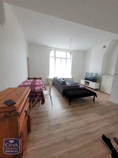 Appartement 3 pièces à Calais, Hôtel de ville, à louer