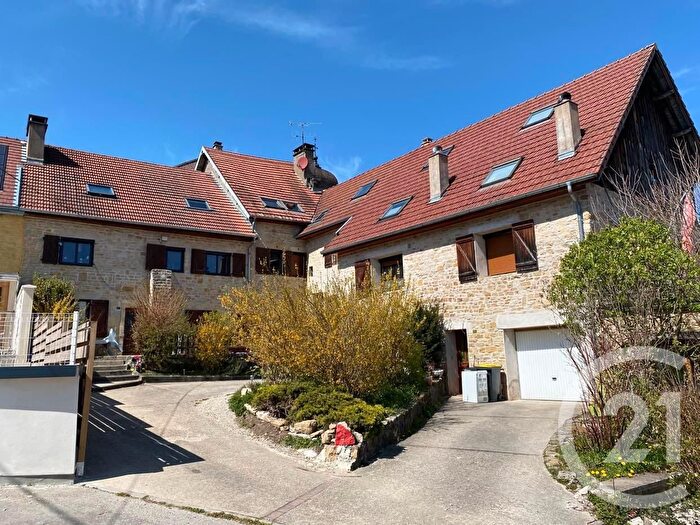 Appartement à louer - Pugey - 3 pièces - 2 chambres