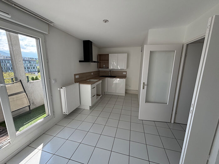 Appartement à vendre - Grenoble, Village Olympique - 2 pièces - 1 chambre