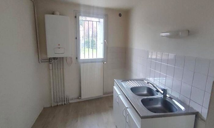 Appartement à louer - Centre Est, Unieux - 3 pièces - 2 chambres