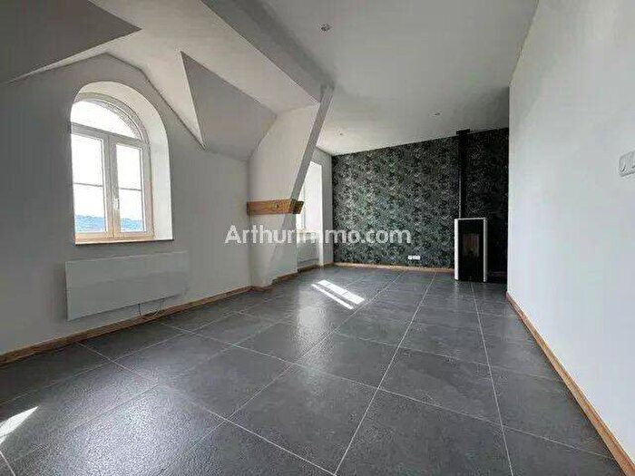 Appartement 5 pièces à louer à Sud, Lons-le-Saunier