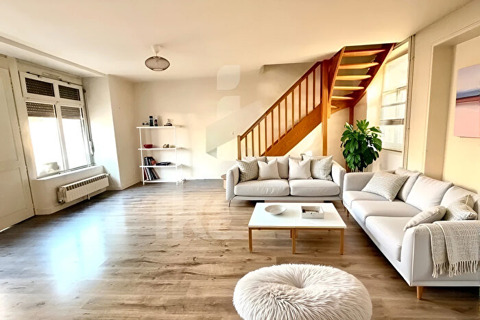 Maison à vendre - Châteauneuf-de-Galaure - 5 pièces - 3 chambres