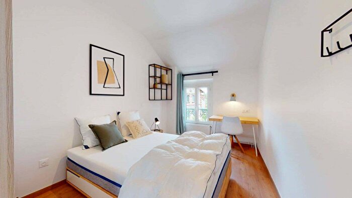 Appartement 1 pièce à louer à Parc-Hôtel de Ville, Chatou