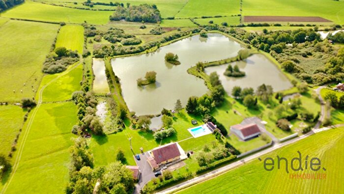 Maison à vendre - Arpenans - 8 pièces - 6 chambres