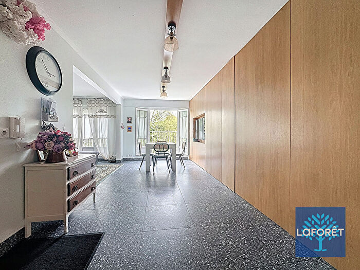 Chilly-Mazarin, Gravigny : Appartement 4 pièces à vendre