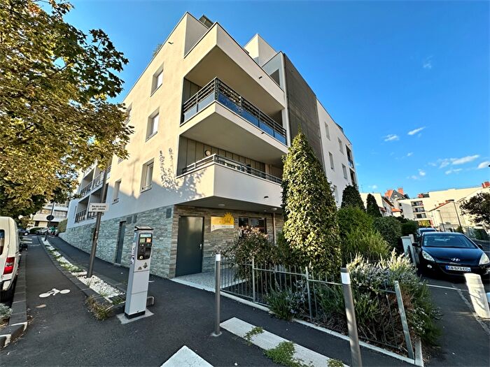 Appartement à louer - Chamalières, Jean-Jaurès, Galoubies - 2 pièces - 1 chambre