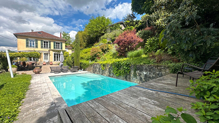 Maison 8 pièces à vendre à Vienne, Centre-ville