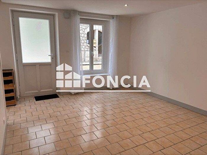 Appartement 2 pièces à Faiencerie, Gien, à louer