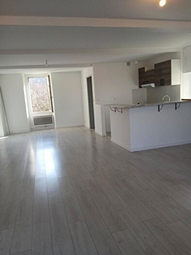 Appartement à louer - Néoules - 3 pièces - 2 chambres