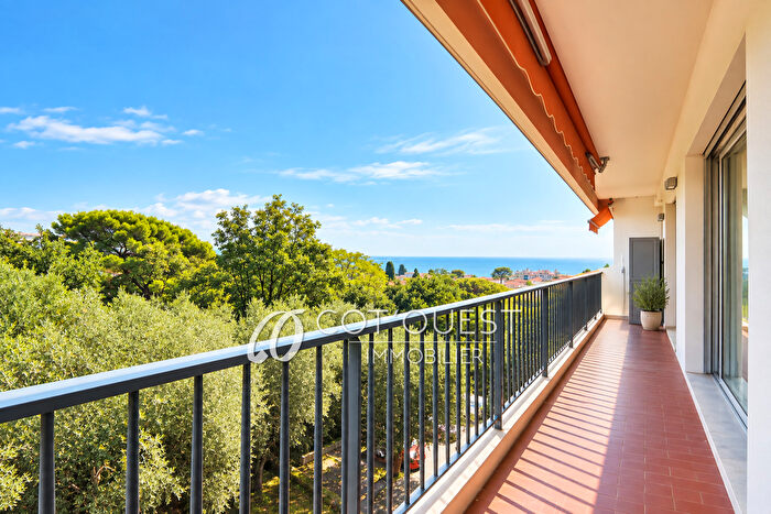 Appartement 2 pièces à vendre à Nice, Caucade