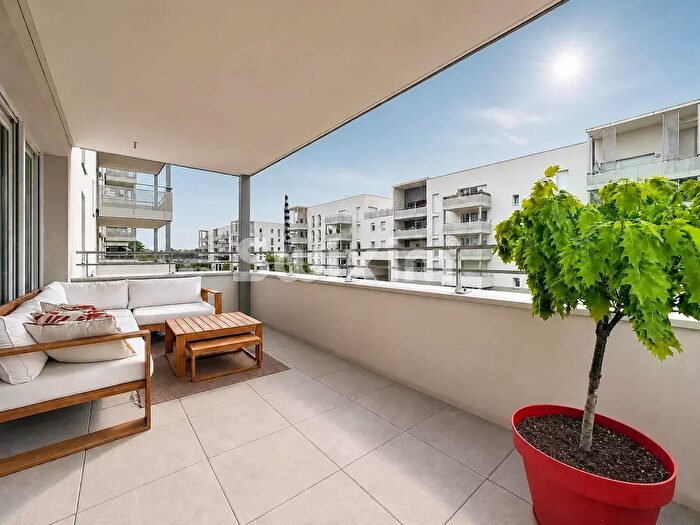 Saint-Genis-Pouilly : Appartement 3 pièces à vendre