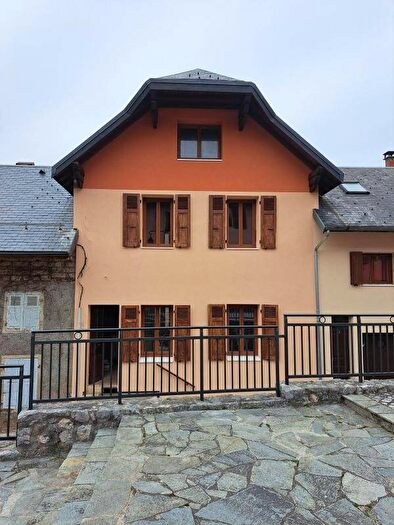 Maison à louer - Entremont-le-Vieux - 4 pièces - 3 chambres