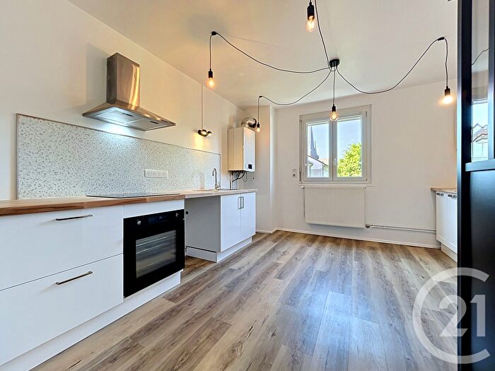 Appartement à louer - Saint-André-les-Vergers - 4 pièces - 3 chambres