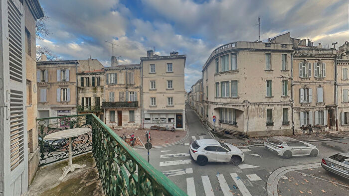 Appartement à vendre - Avignon, Magnanen, Teinturiers - 5 pièces - 4 chambres