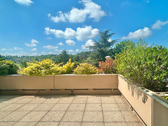 Appartement à vendre - Saint-Genis-Laval, Centre-ville - 2 pièces - 1 chambre