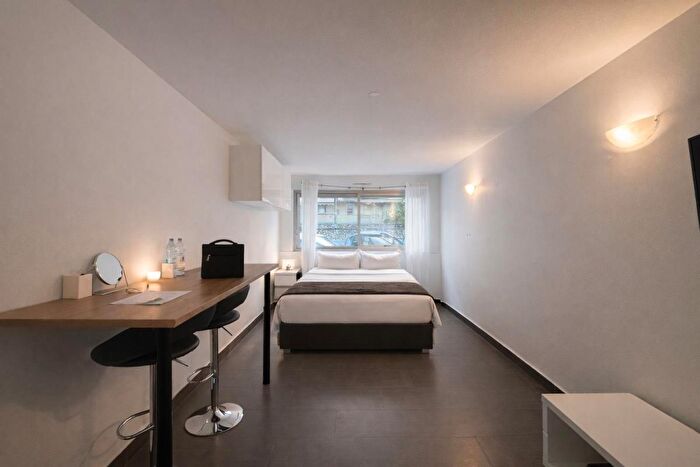 Appartement à vendre - Le Cannet, Rocheville, Colombier, Campelières - 1 pièce