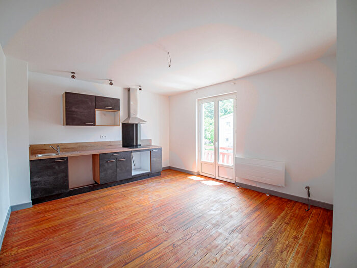 Appartement à louer - Aire-sur-lAdour - 2 pièces - 1 chambre