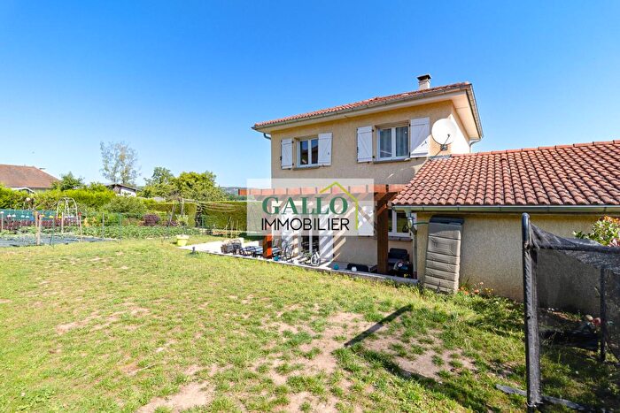 Saint-Savin : Maison 4 pièces à vendre