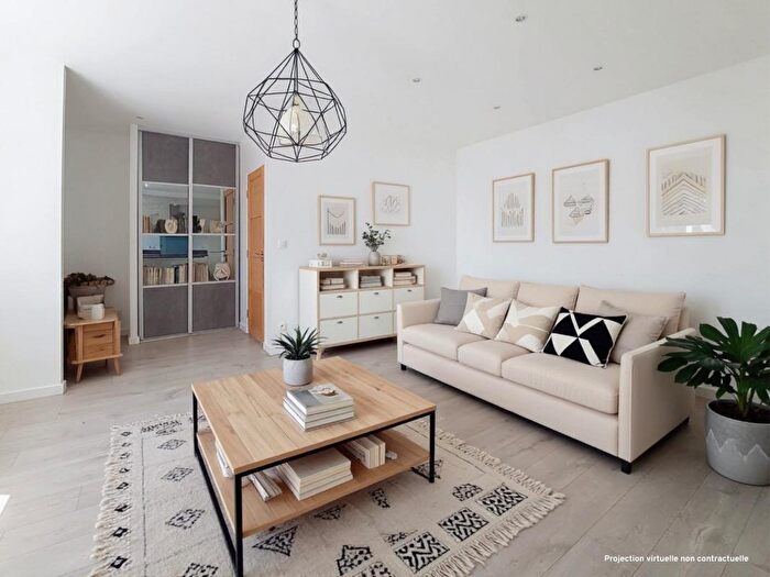 Appartement à vendre - Lanester, Petit Lanester, Maison des Choux, Bellevue - 5 pièces - 3 chambres