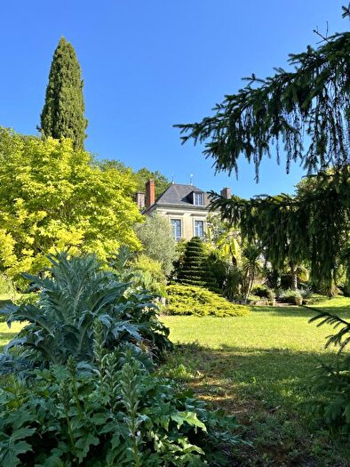 Cinq-Mars-la-Pile : Maison 7 pièces à vendre