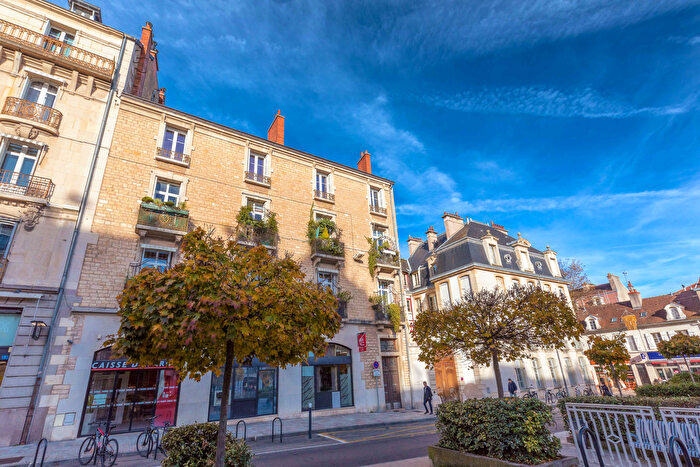 Appartement à vendre - Dijon, Centre-ville - 5 pièces - 3 chambres