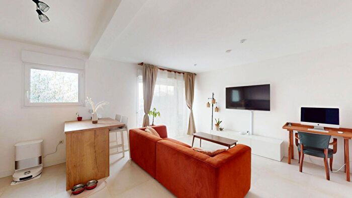 Appartement à louer - Butte Rouge, Châtenay-Malabry - 2 pièces - 1 chambre