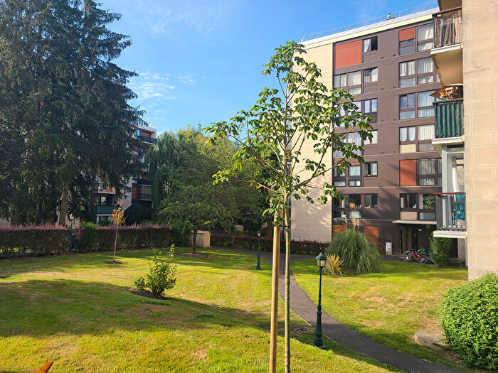 Appartement 2 pièces à Fontenay-le-Fleury, Soleil Levant, à vendre