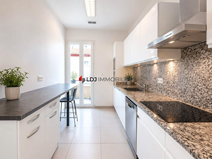 Appartement 6 pièces à louer à Perpignan, Saint-Martin