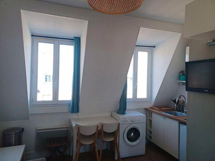Appartement à louer - Paris ème arrondissement - 1 pièce
