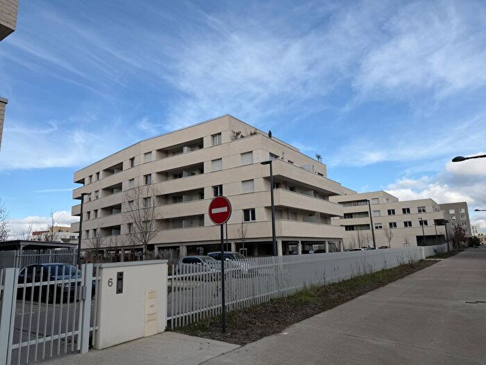 Appartement à louer - Amiens - 3 pièces - 2 chambres