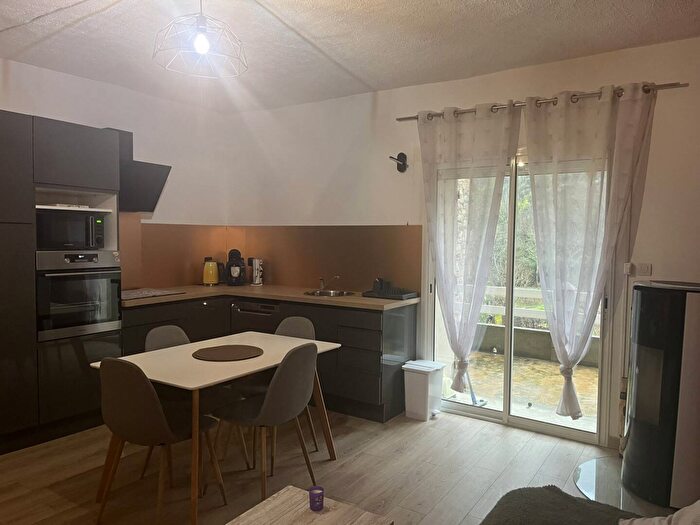 Arre : Appartement 2 pièces à louer
