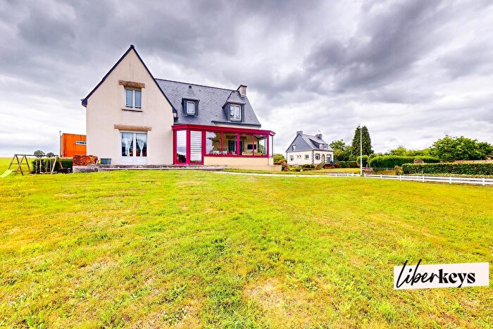 Maison 6 pièces à Collinée, à vendre