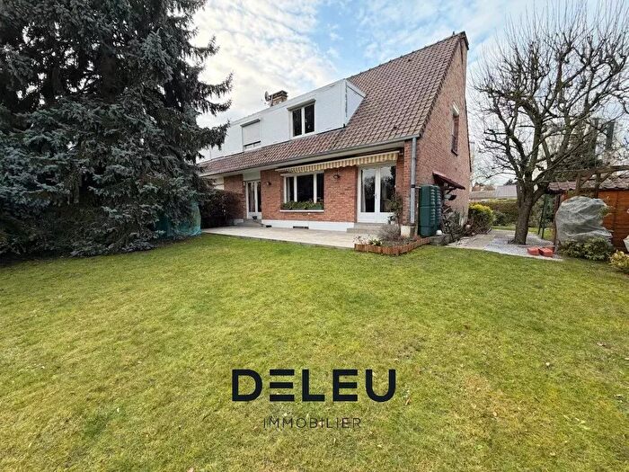 Maison à vendre - Wasquehal, Boers, Haut Vinage, Orée du Golf, Petit Wasquehal - 6 pièces - 5 chambres