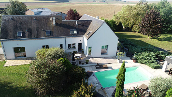 Maison 7 pièces à vendre à Arcy-Sainte-Restitue