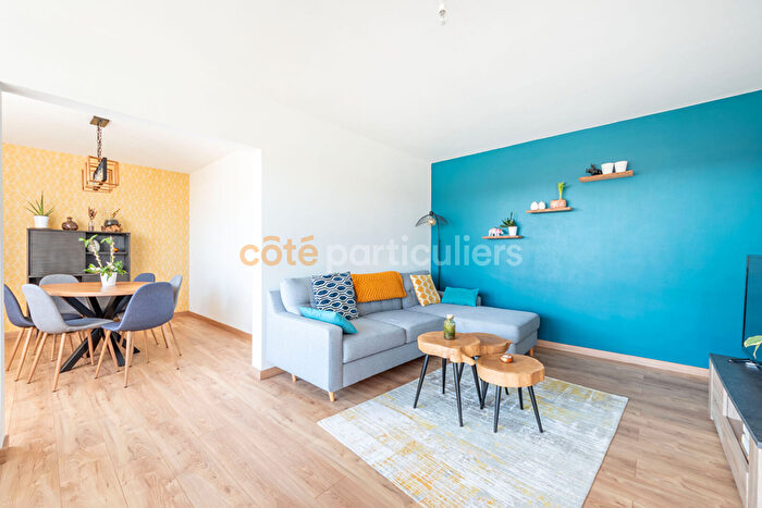 Appartement à vendre - La Roche-sur-Yon, Pyramides, Jean-Yole - 4 pièces - 3 chambres