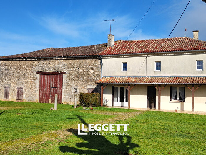 Maison à vendre - Saint-Pierre-dExideuil - 6 pièces - 3 chambres