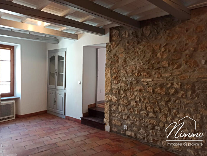 Saint-Mamert-du-Gard : Appartement 4 pièces à louer