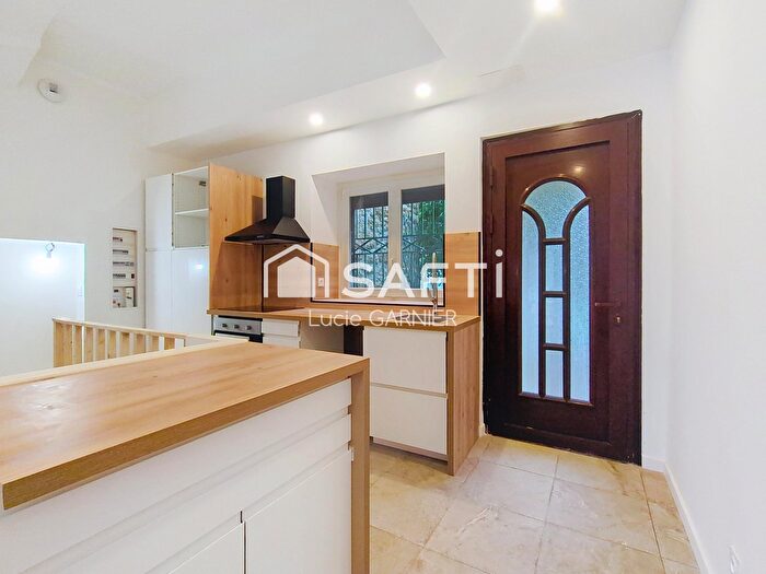 Maison à vendre - Thézan-lès-Béziers - 5 pièces - 4 chambres